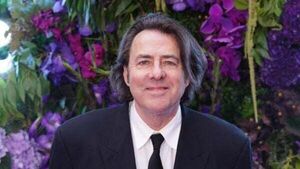 Jonathan Ross to host Oscars companion show on ITV with celebrity ...