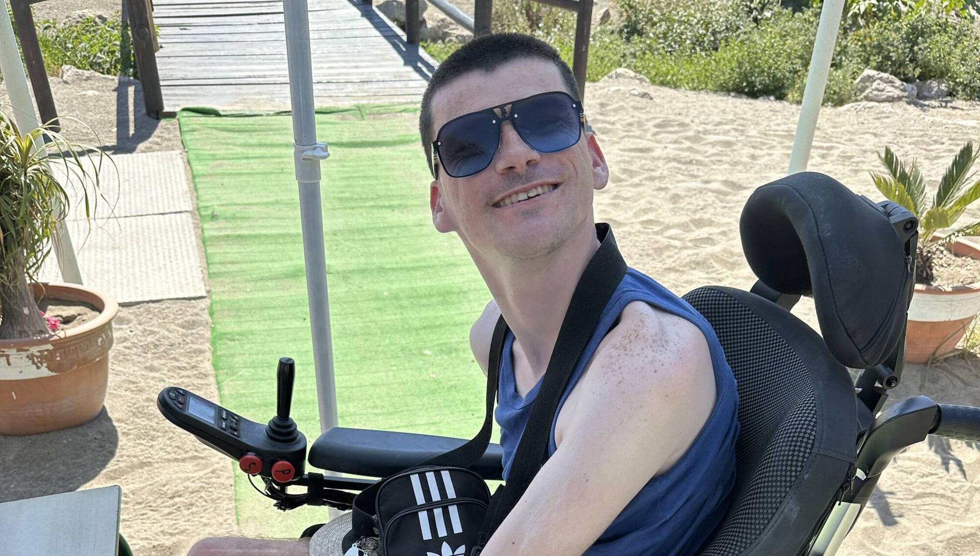 Wordsmith Aaron highlights issues faced by wheelchair users - News ...