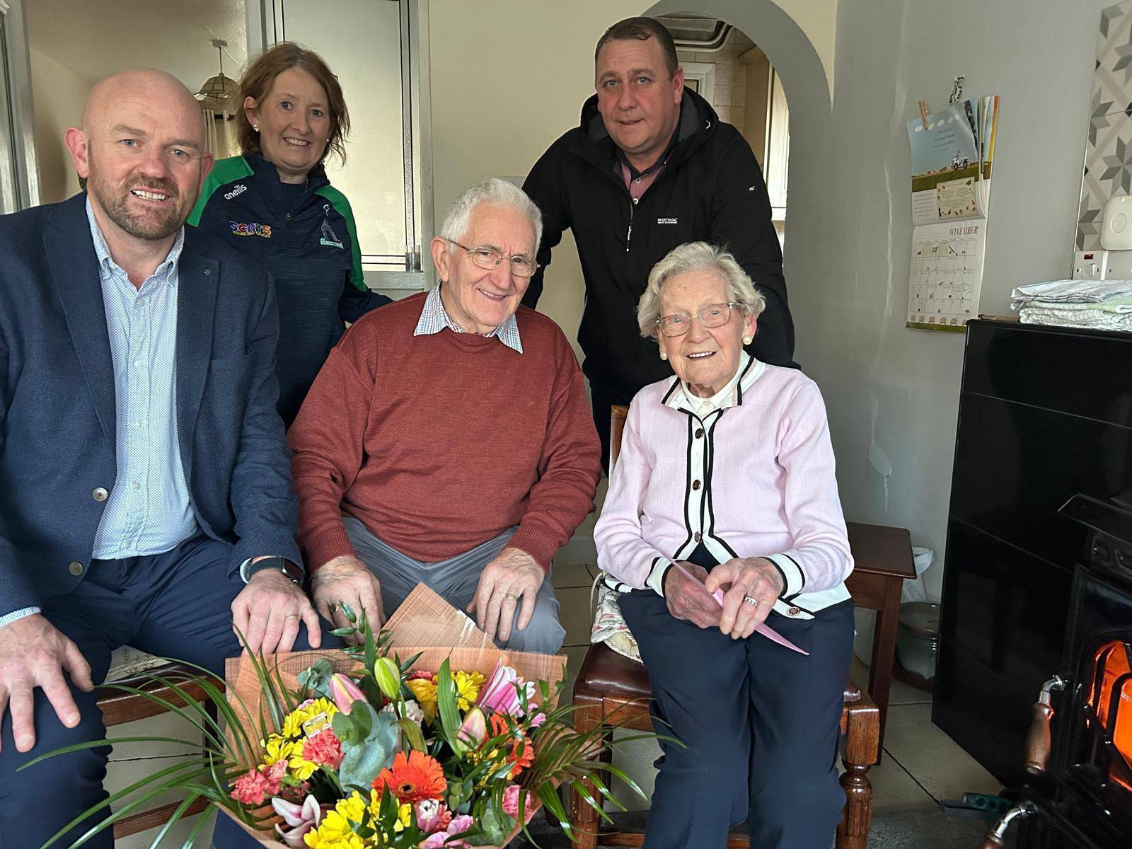 Special birthday visit honours Jimmy’s legacy to Killeshin GAA - News ...