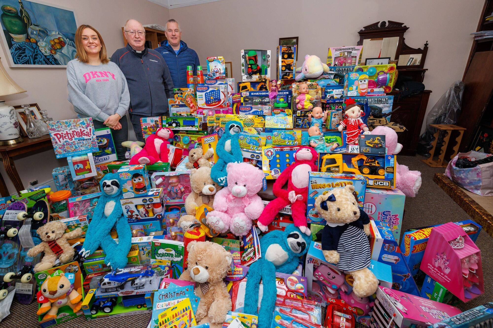 Hacketstown donates 300 toys to families in need - News - Carlow ...