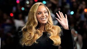 Beyonce returns to NFL half-time stage with star-studded ode to Texas ...