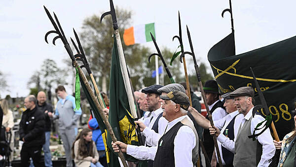 Easter Rising commemorated in Northern Ireland - National News - Carlow ...