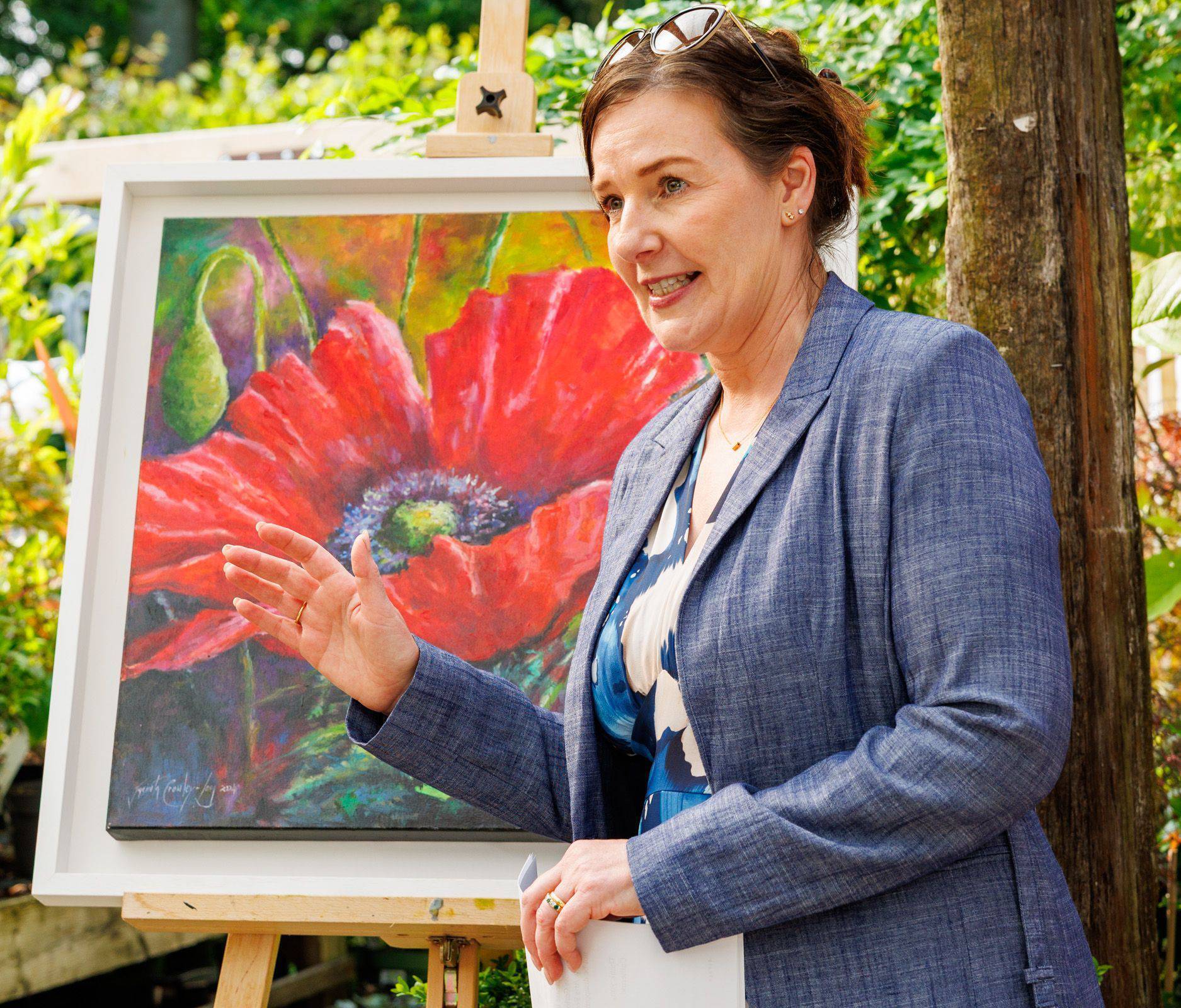 Renowned artist Jacinta launches stunning exhibition of paintings ...