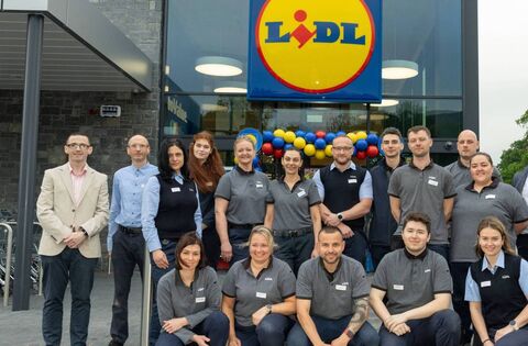 Supermarket giant opens its doors in Baltinglass - News - Carlow ...