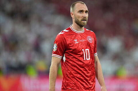 Christian Eriksen ‘conscious’ after collapsing during Denmark match ...